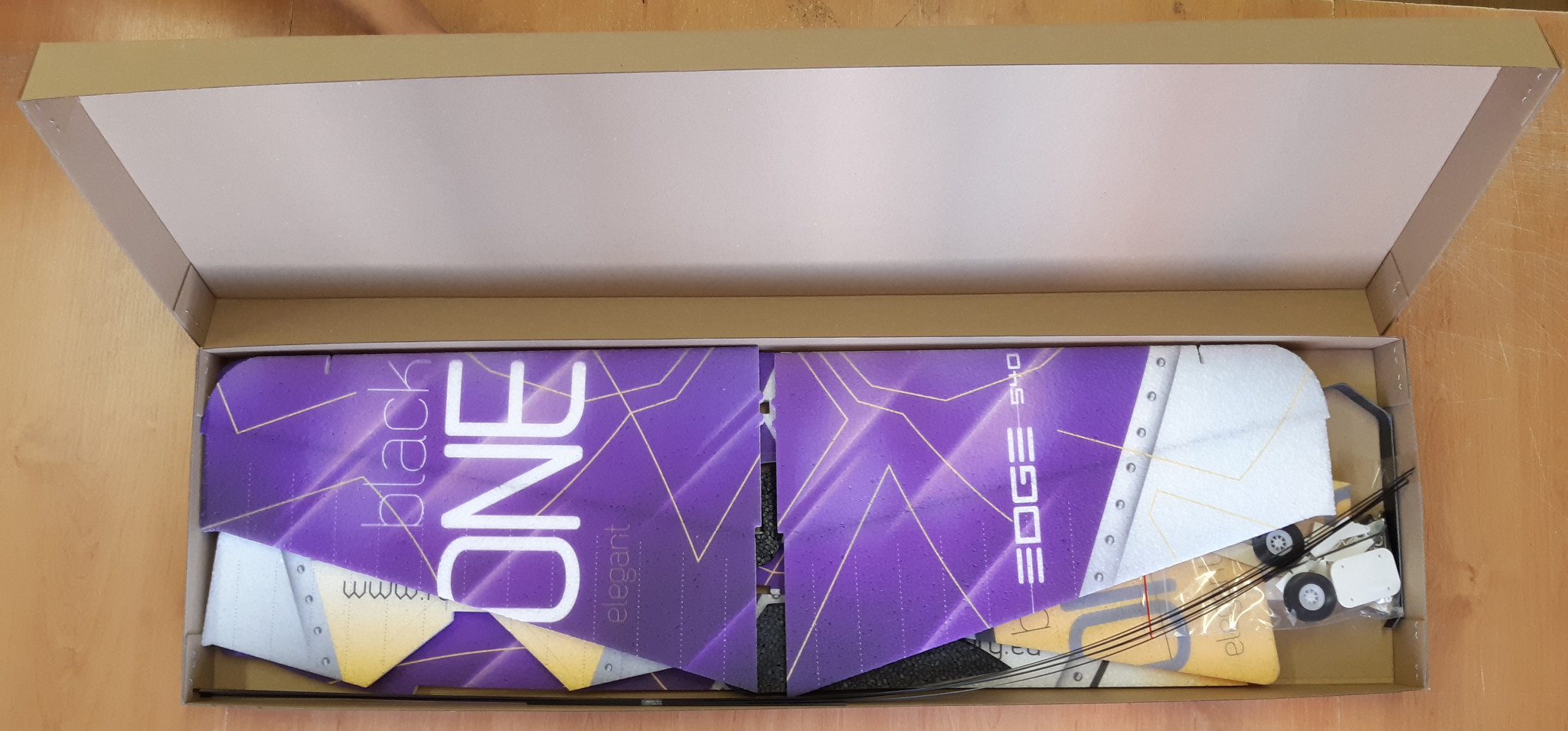 Edge 540 V3 | RC Factory